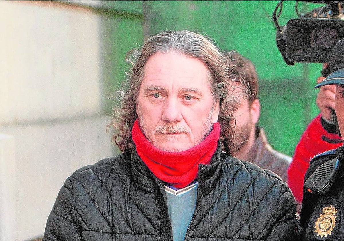 Sito Miñanco y el abogado de Puigdemont se sientan en el banquillo acusados de blanqueo | El Correo